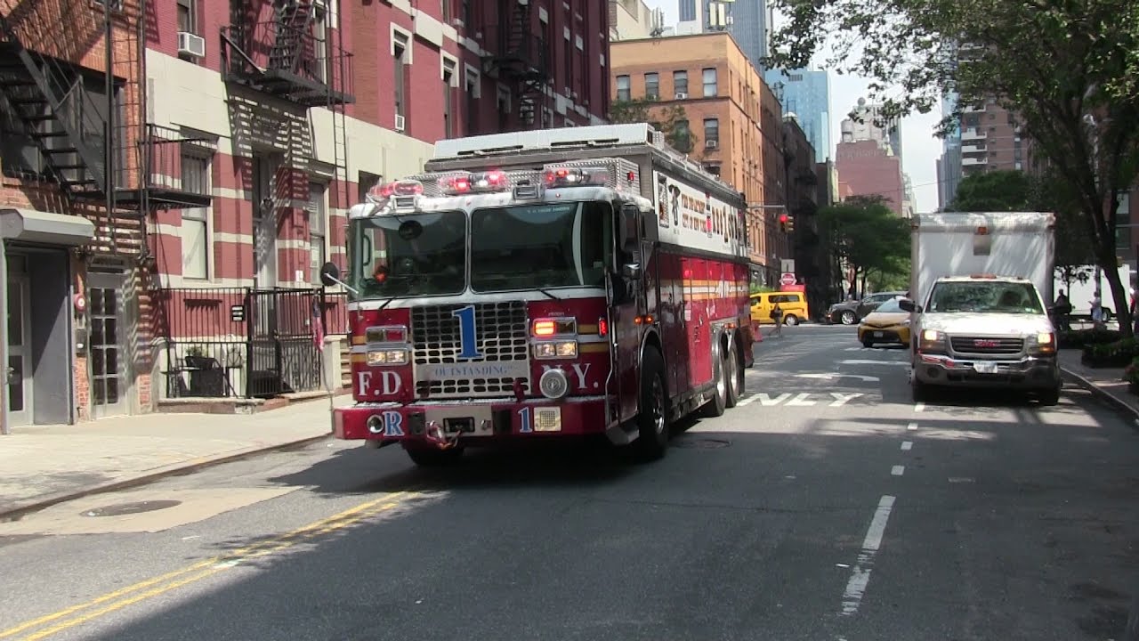 Rescue 1 - FDNY responding code 3 - YouTube