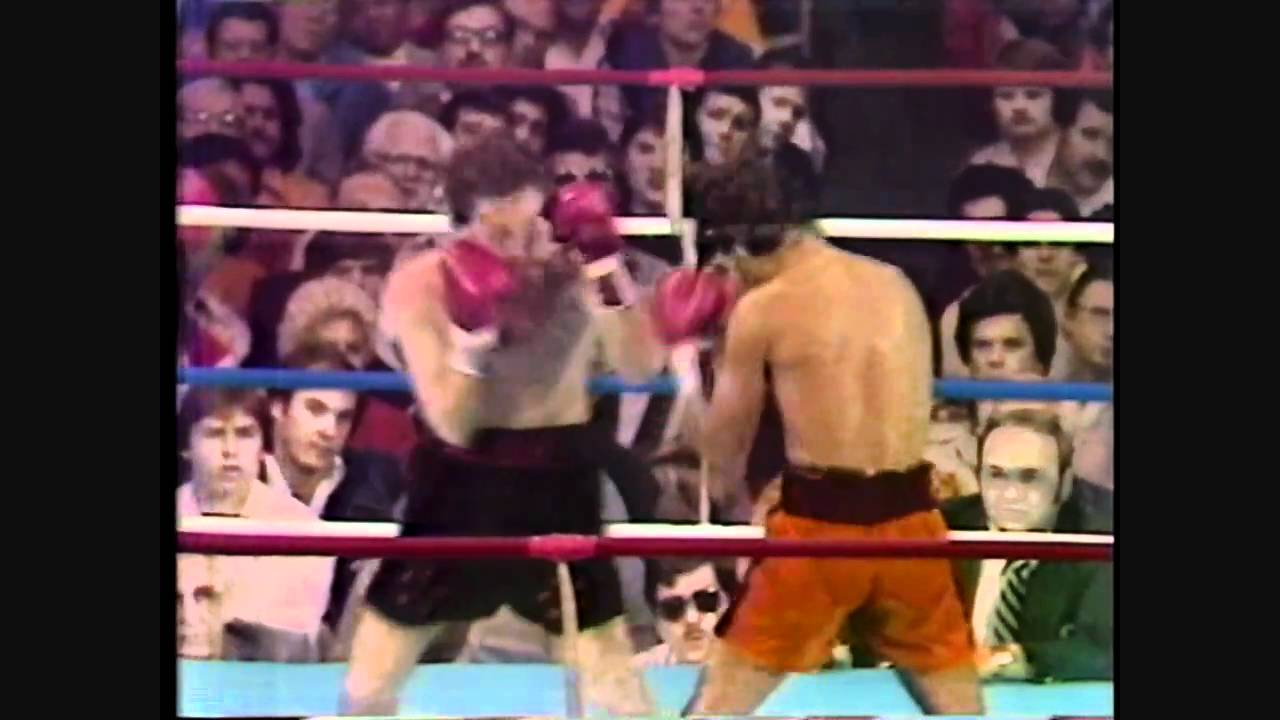 Lupe Pintor Vs Albert Davila 2 Rds 9 10 11 12 13 - YouTube
