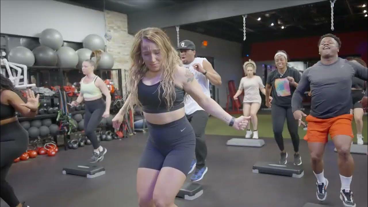 "Dance Your Way Fit: Ultimate Choreographed Gym Class Workout" - YouTube