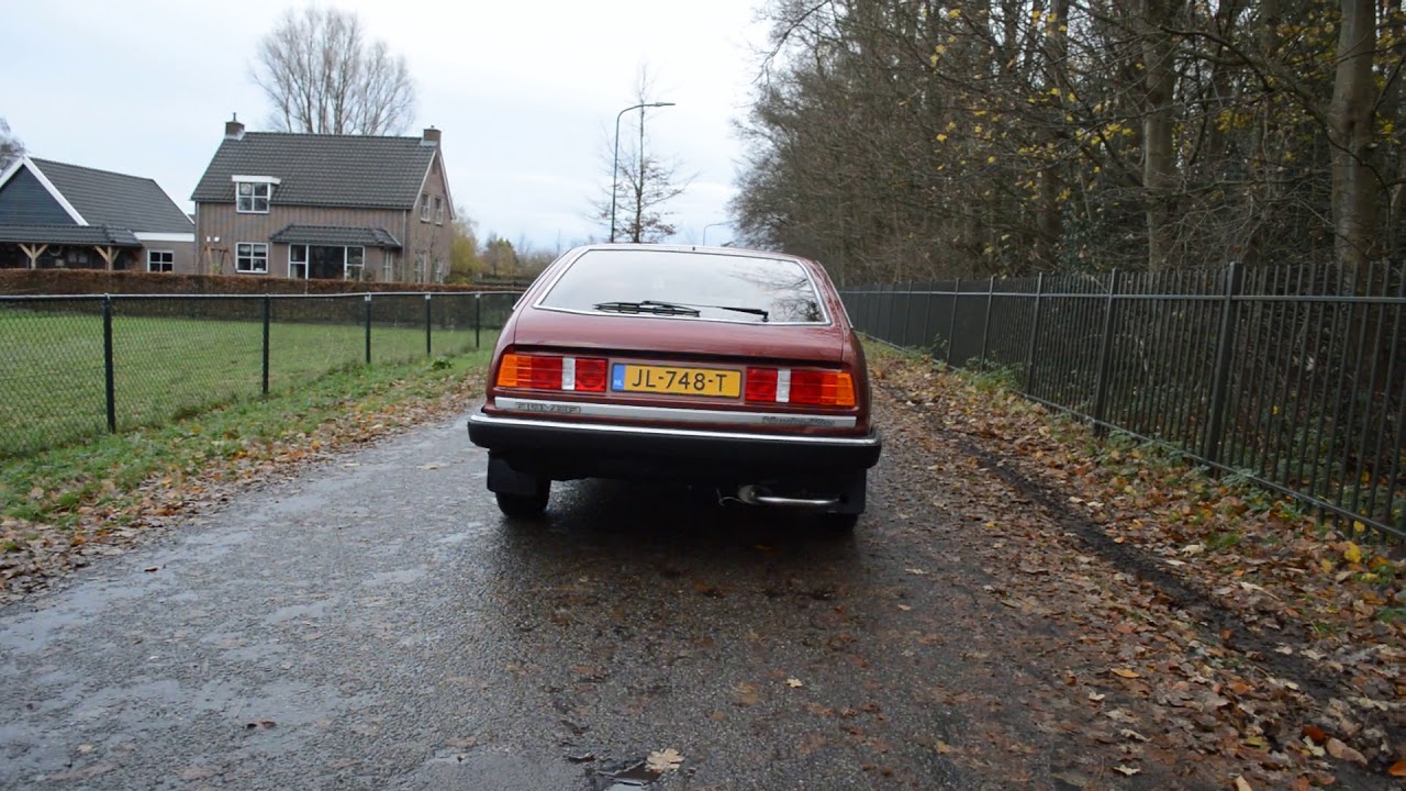 Rover SD1 3500 Vanden Plas exhaust sound - YouTube