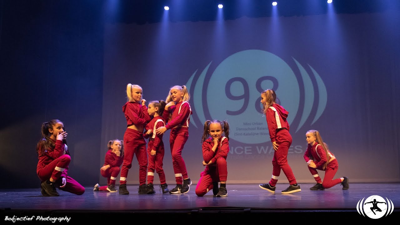 2018 - 2019 Qualifier 22 - Mini Urban (Dansschool Balanze) - YouTube