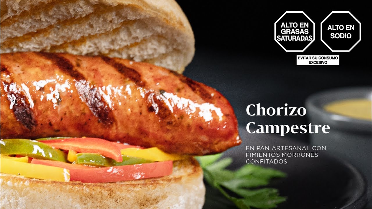 Chorizo Campestre #OttoKunz en pan artesanal con pimientos morrones ...