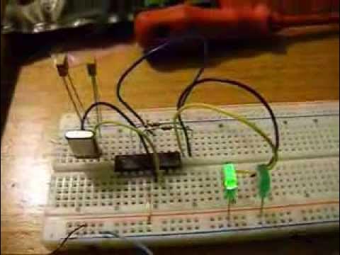 Flashing LED using PIC16f627 - YouTube