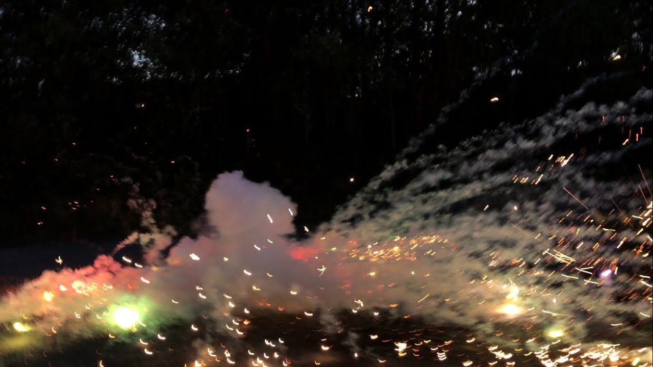 GIANT CRACKLING BALL+test - YouTube