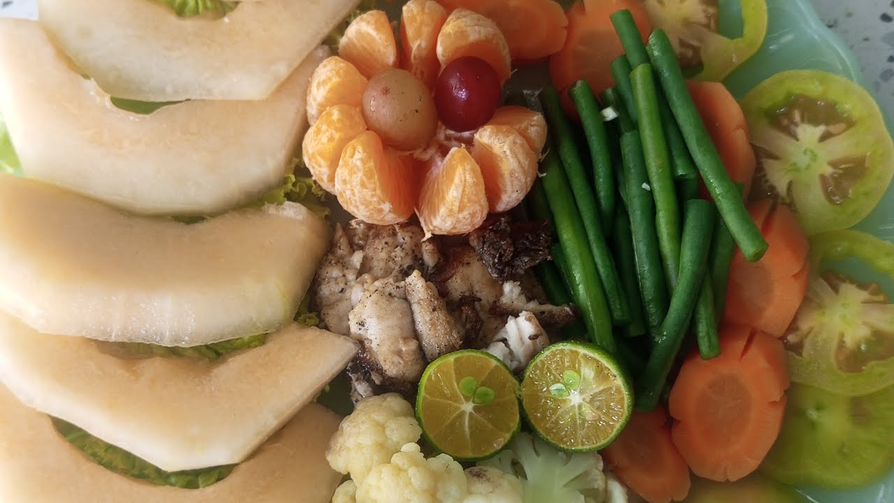 LET'S CUT, BOILED VEGETABLES SLICE FRUITS AND FRIED FISH #LOWCARB # ...