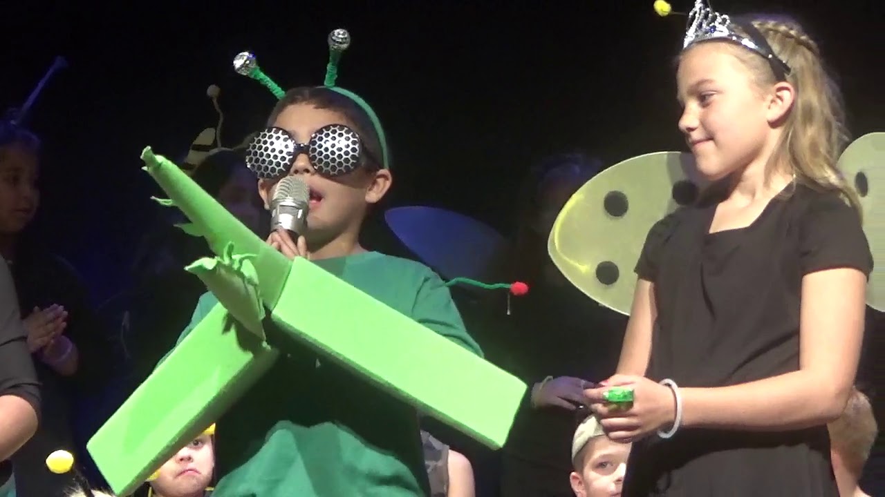 A Bugz Christmas Program - YouTube