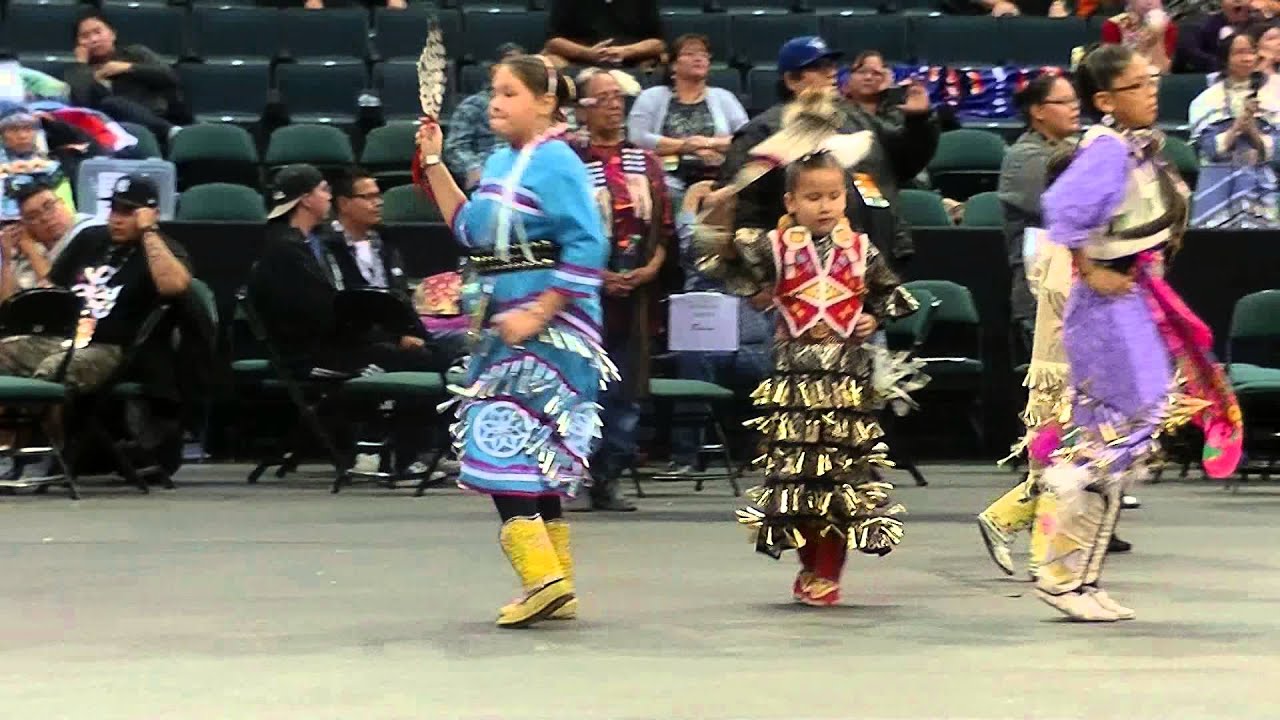 Junior Girls Jingle Dress in Winnipeg September 2014 - YouTube