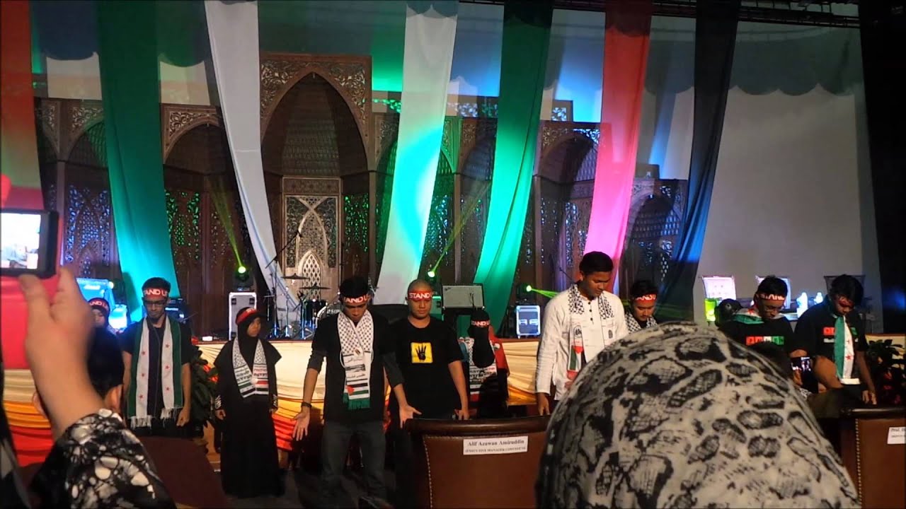Students IIUM [Live at Humanity Night, IIUMᴴᴰ] HD 1080p - YouTube