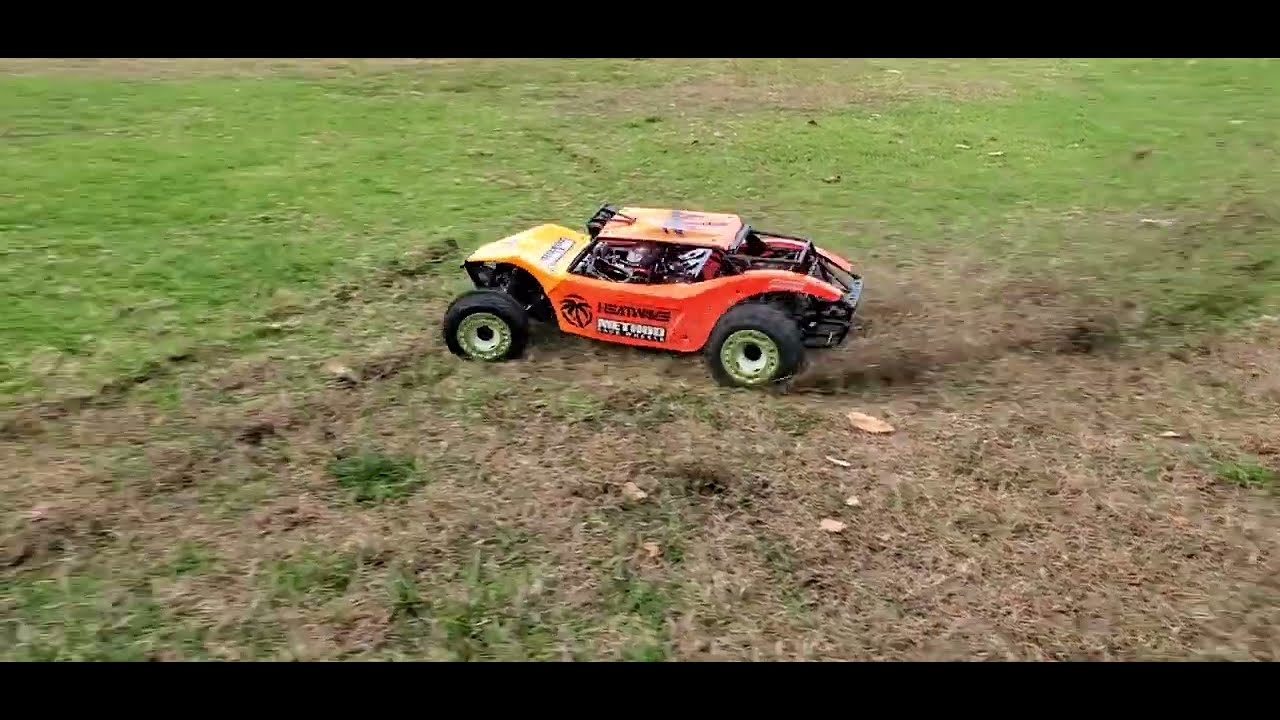 Hpi Baja 5B 8s with Blade cage - YouTube