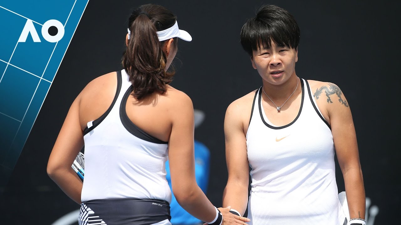 Chan/Chan v Liang/Yang match highlights (1R) - YouTube