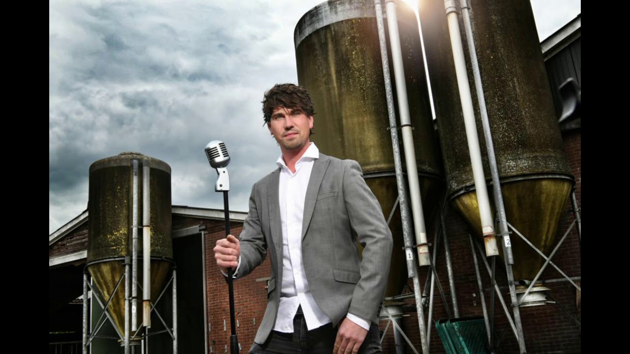 Leon Schipper - Dan is het tijd - YouTube