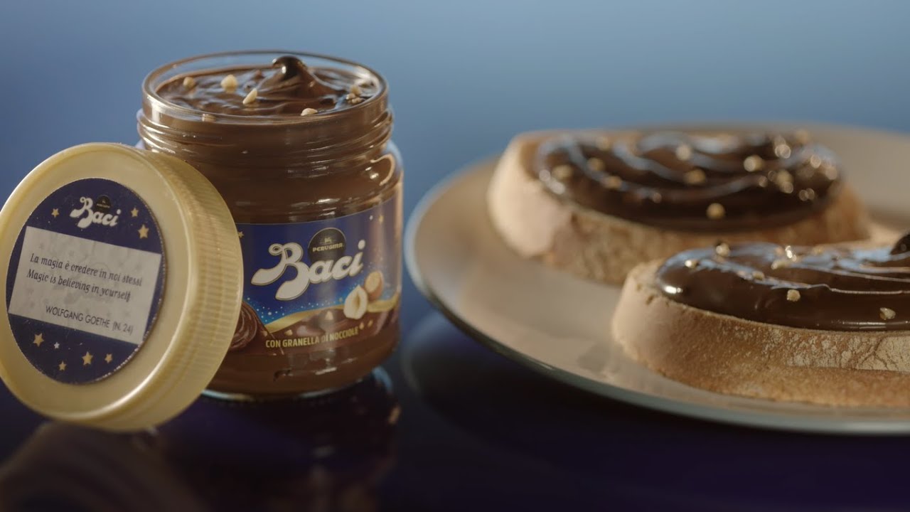 Baci spreadable cream - YouTube