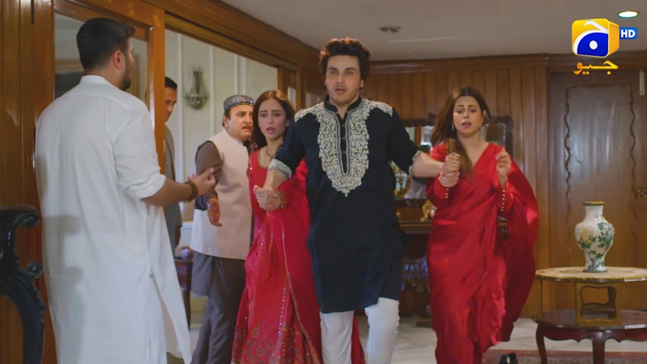 Kaisa Mama Hai Apne Bhanje Ko Nahin Chora Pyaar Tou Warh Gaya 1295