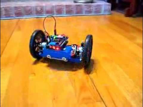 2nd version, Arduino + Gyroscope + Meccano and 2 geared motors - YouTube
