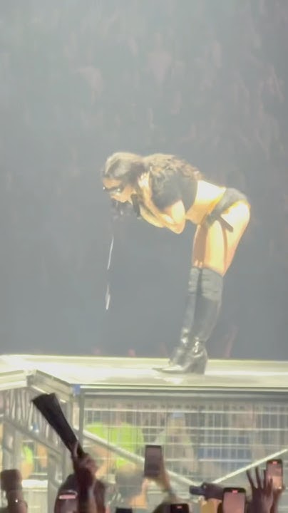 Guess featuring billie eilish | Charli xcx | Brat 2025 Arena Tour | Minneapolis, MN | April 26 ...