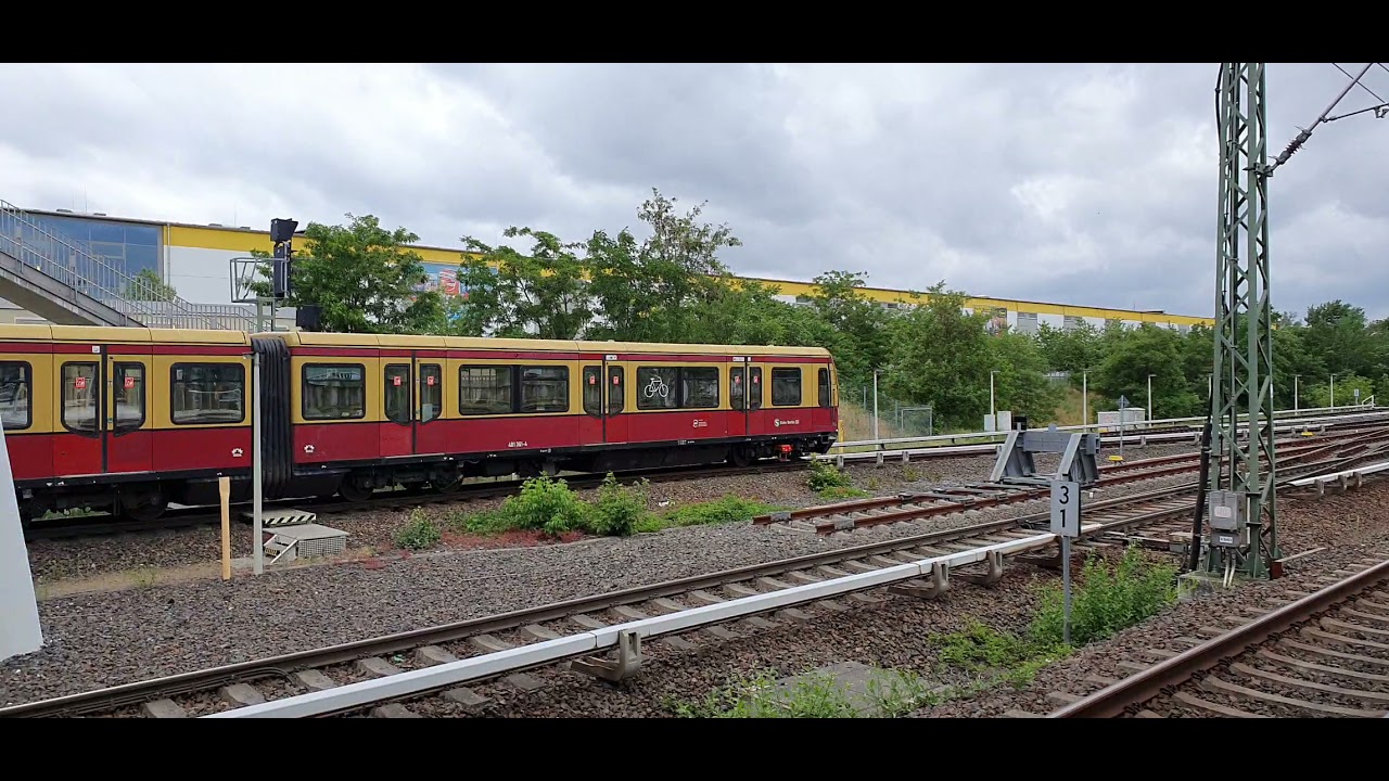 Einfahrt S25 in Berlin Südkreuz auf Gleis 1 - YouTube