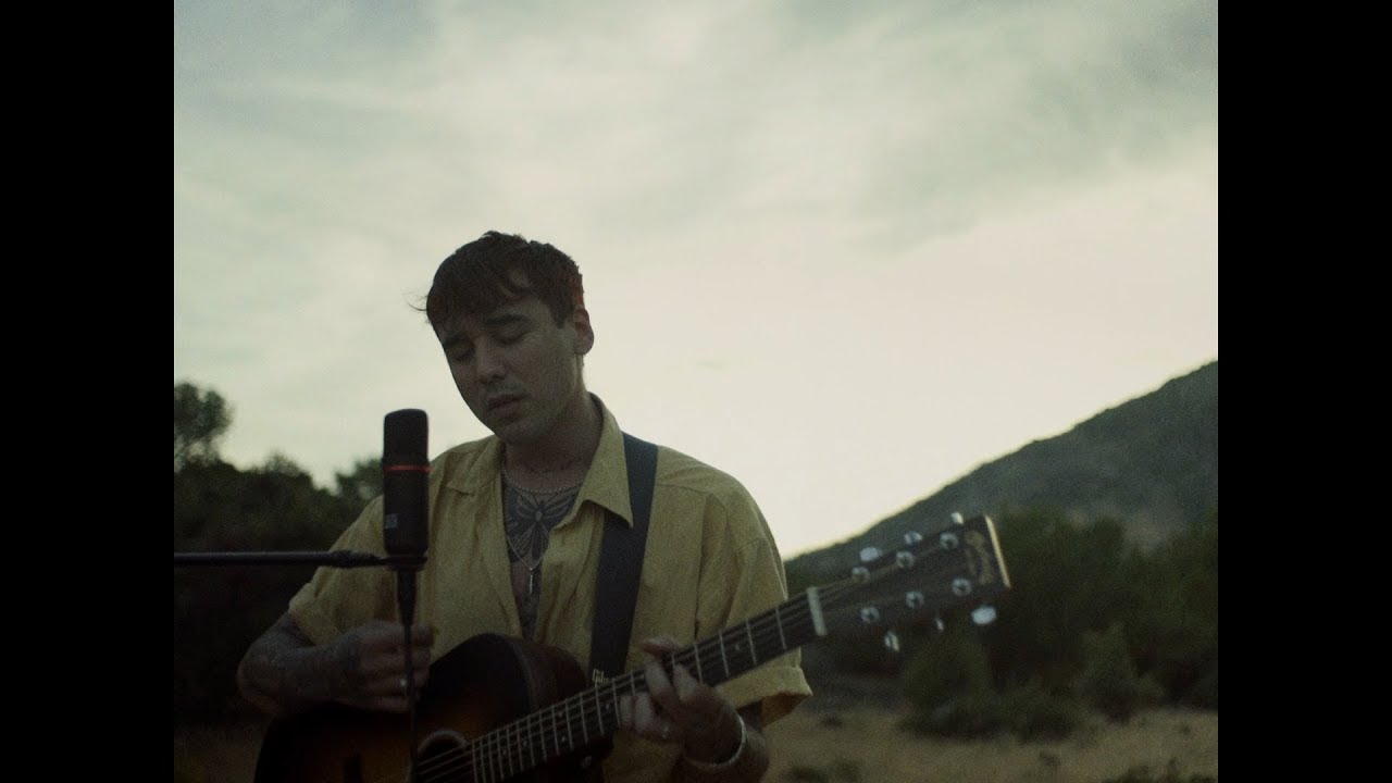 JOHNNY GARSO - WHO YOU REALLY ARE? ( Acoustic ) - YouTube