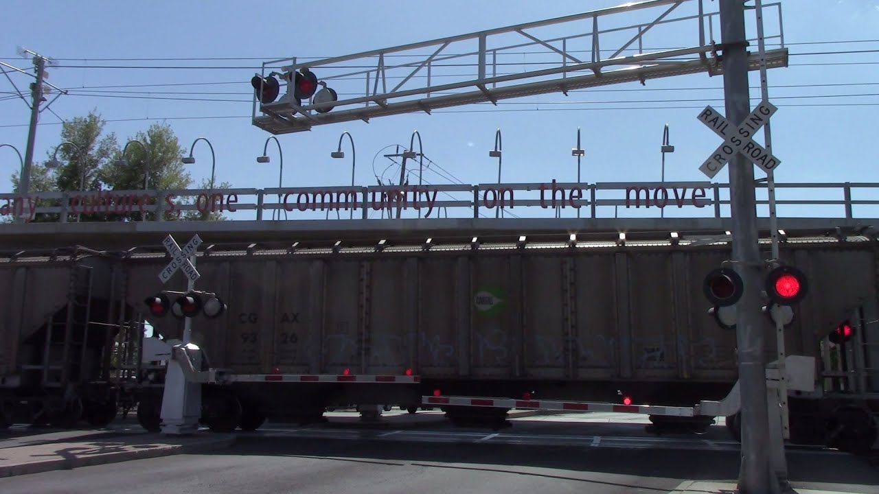Florin Rd. Railroad Crossing, BNSF 7604 Grain Train With H1 and Light ...