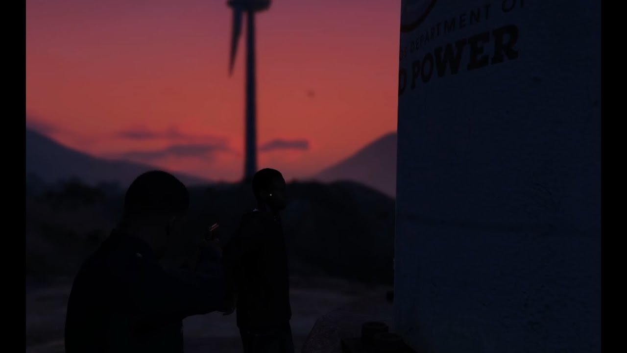 Crooked Cops: Franklin's Gangster Side Shows After Pursuit - YouTube