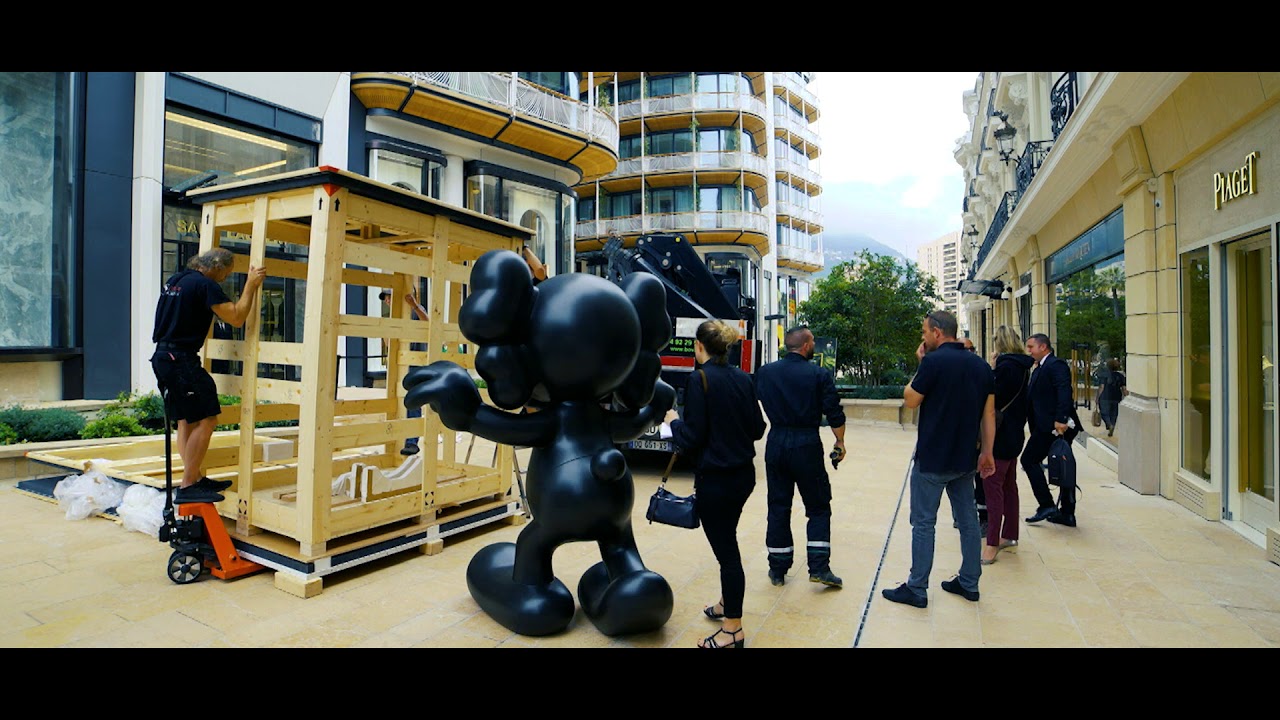Kaws’ installation in Monte-Carlo for Monaco Sculptures auction in July ...