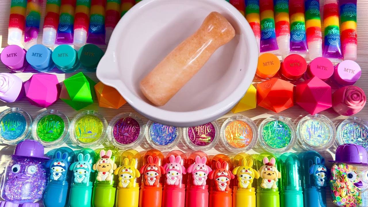 How to make slime with foam and rainbow glitter, a combination of ...