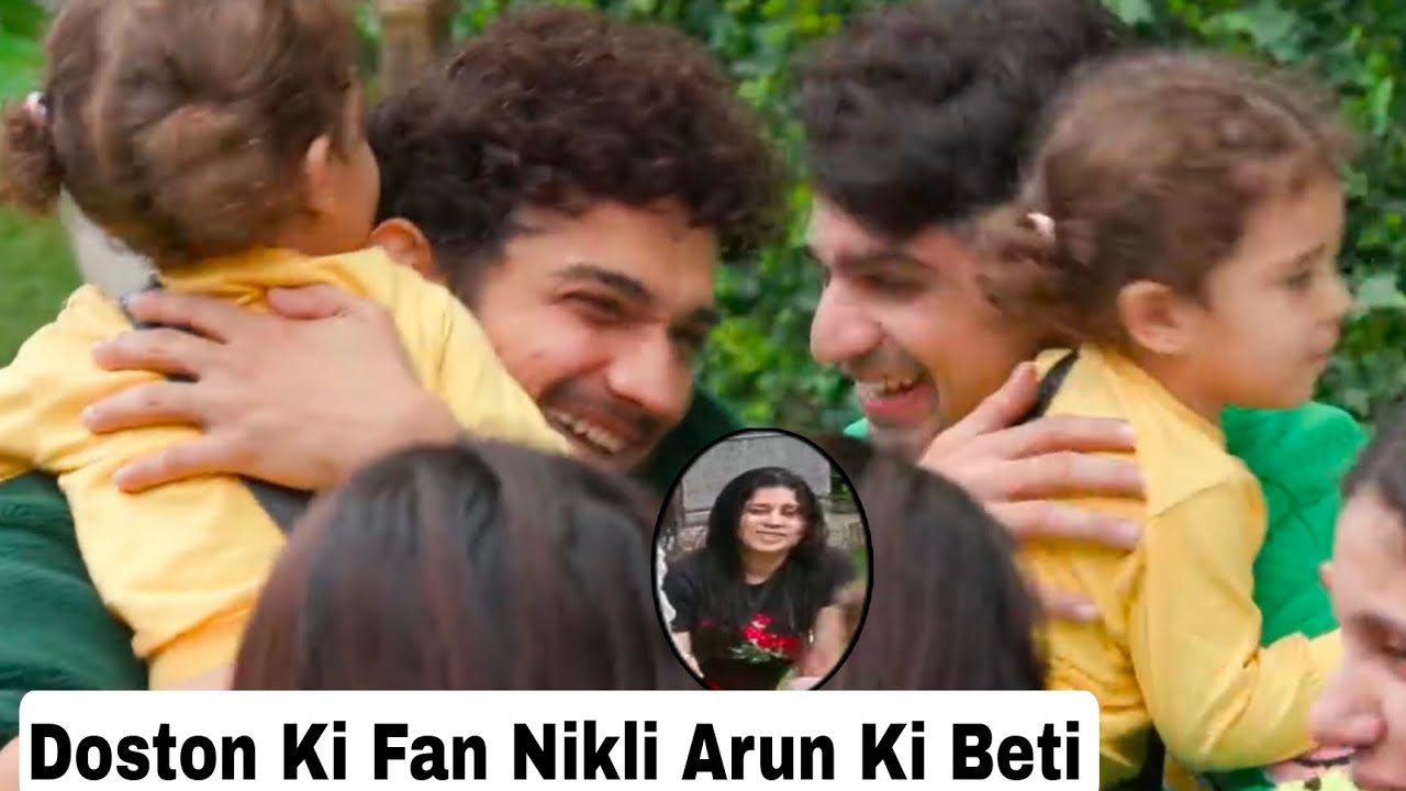 Munawar Faruqui Ne Ankhon Mai Ansu Liye Lagaya Gale Arun Ki Beti ...