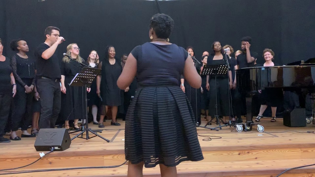 Geneva Gospel Choir - Put Jesus First in Your Life - YouTube