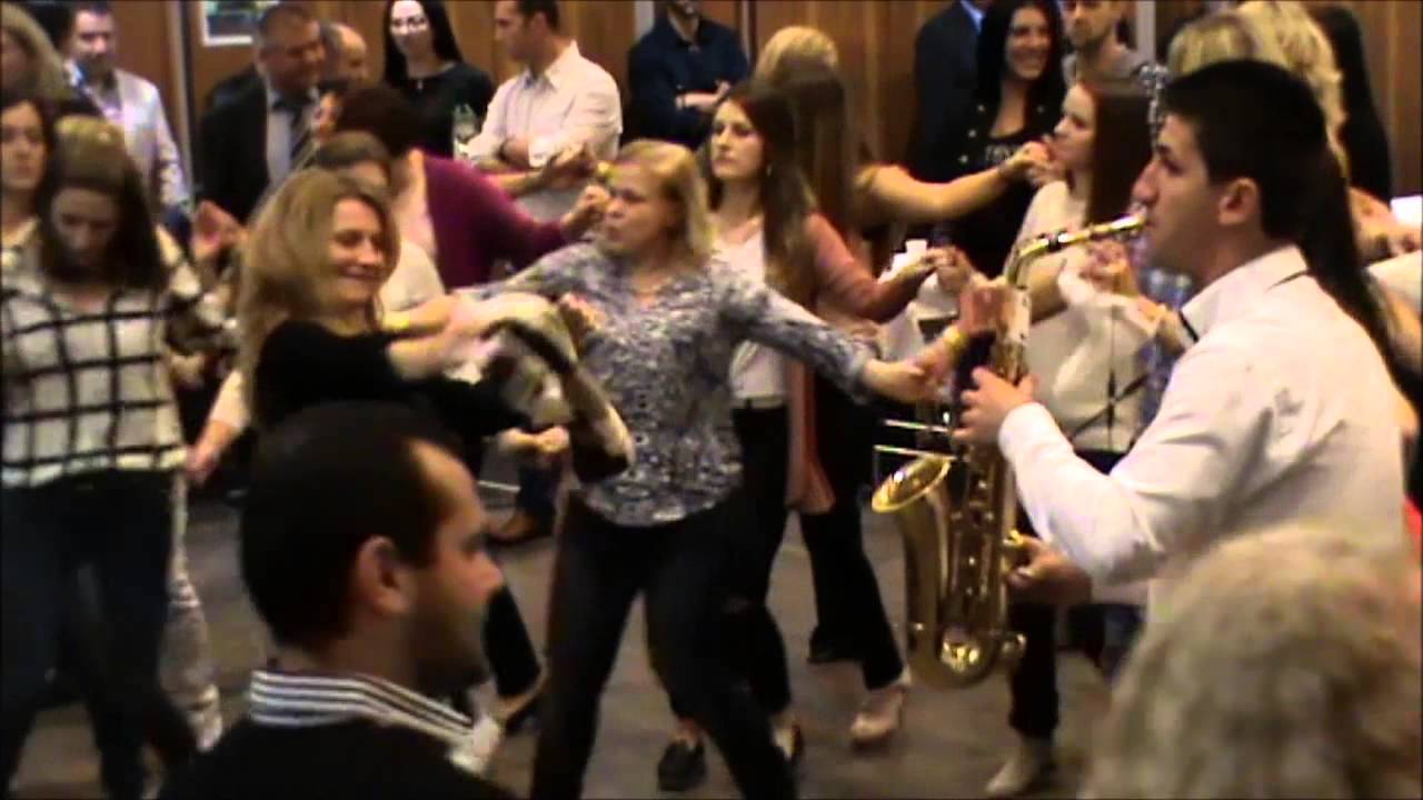 Grupa CORONA Stip Stipski cocek Dormtund, Germanija - YouTube