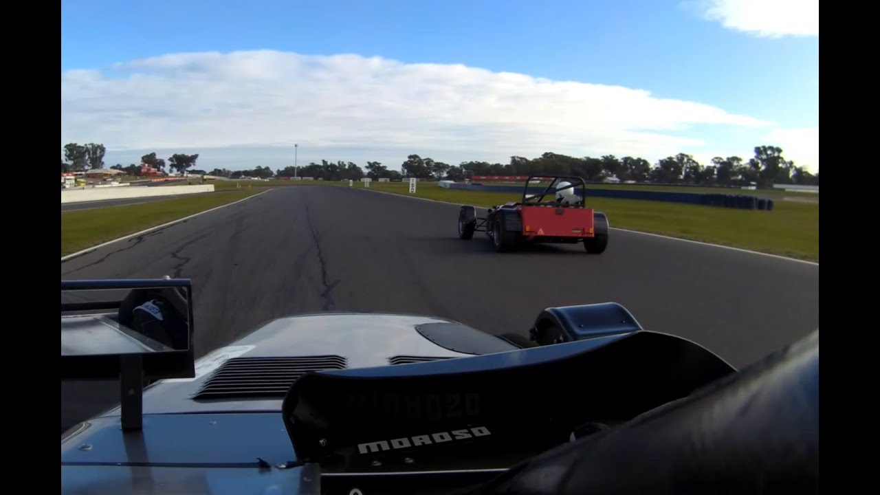 Winton Warm-up - YouTube