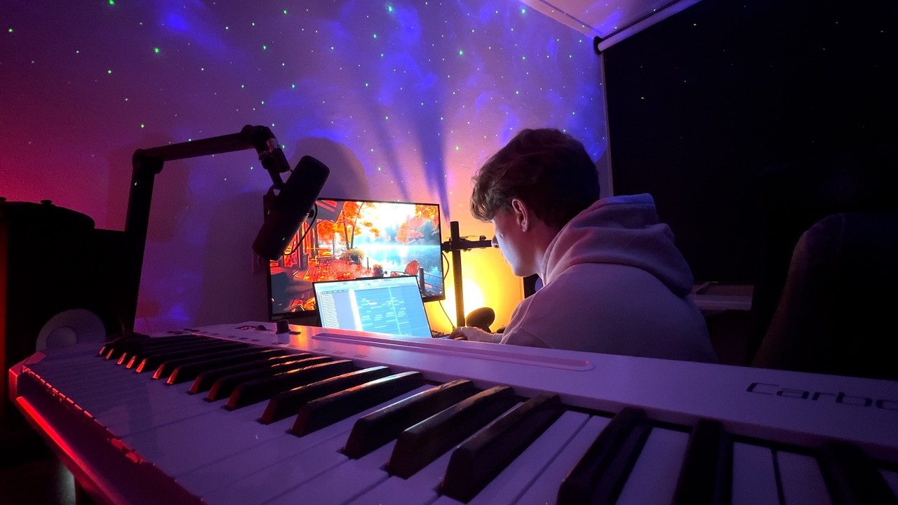 Dynamic Duo Cooking Up - Making Beats and Samples - YouTube