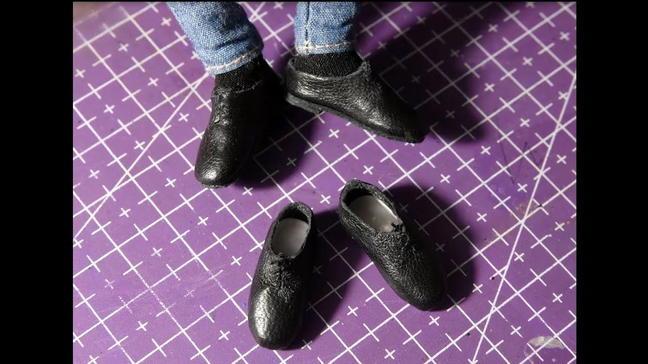 How to make miniature boots (with subtitles) - YouTube