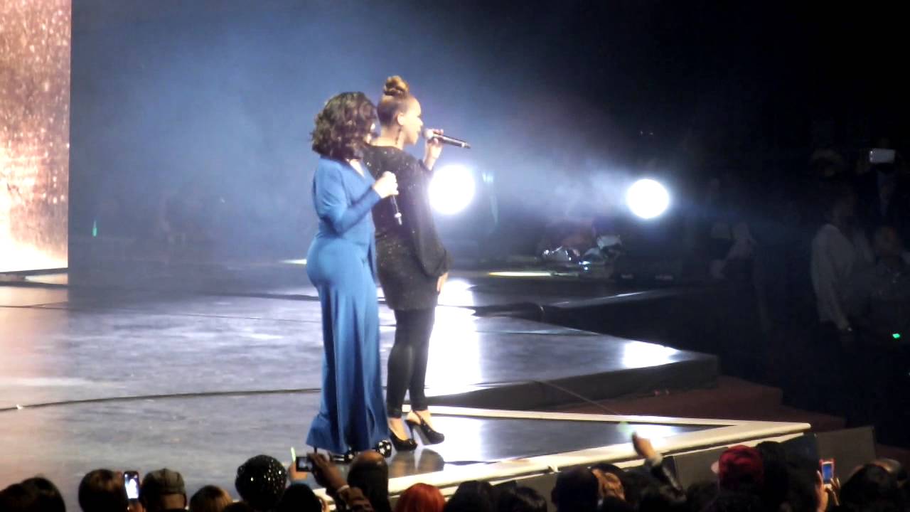 Mary Mary Go get It/God in Me - YouTube