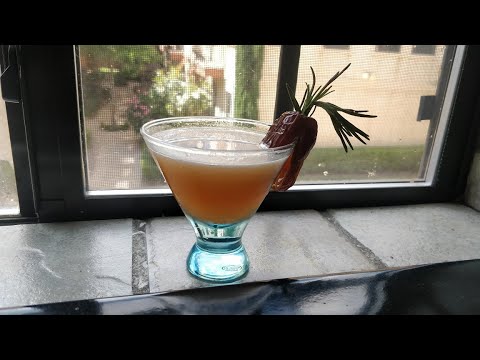 Star Wars May the Fourth Cocktail - R2D2