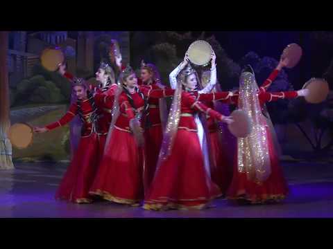 Qaval reqsi (танец с гавалом), ансамбль \