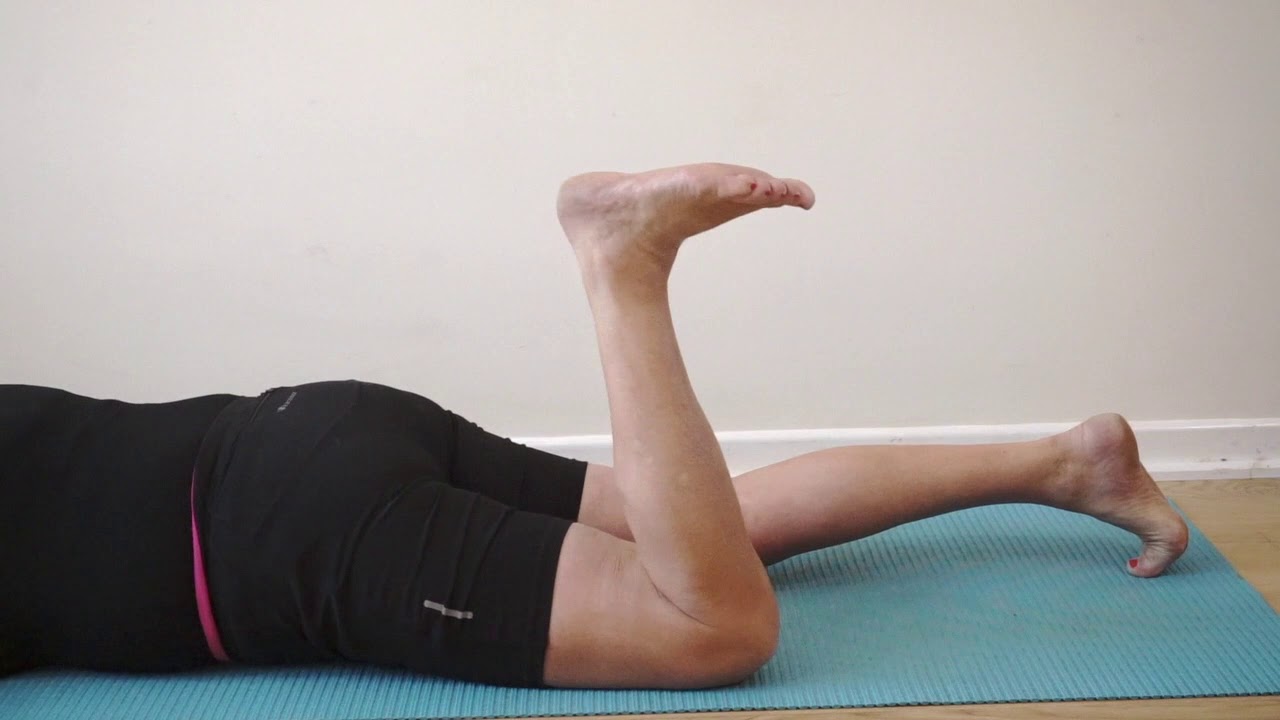 Knee flexion in prone - YouTube