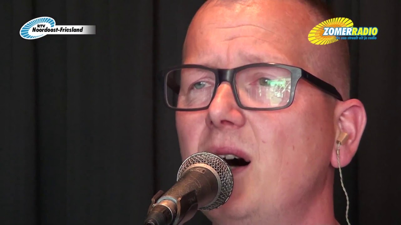Arnold Postma Blauw Live bij Zomer Radio - YouTube