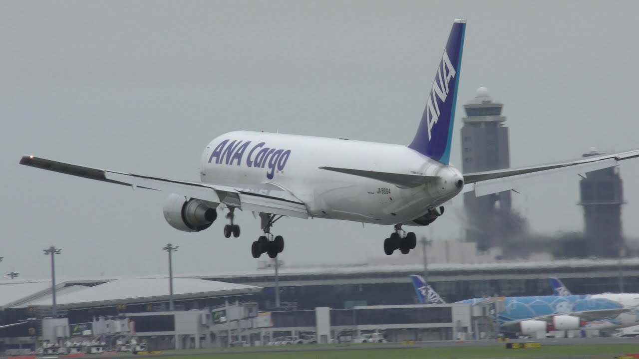 [4K] よく働いてくれます ANA Cargo B767F landing & takeoff @Narita Airport rwy34L ...