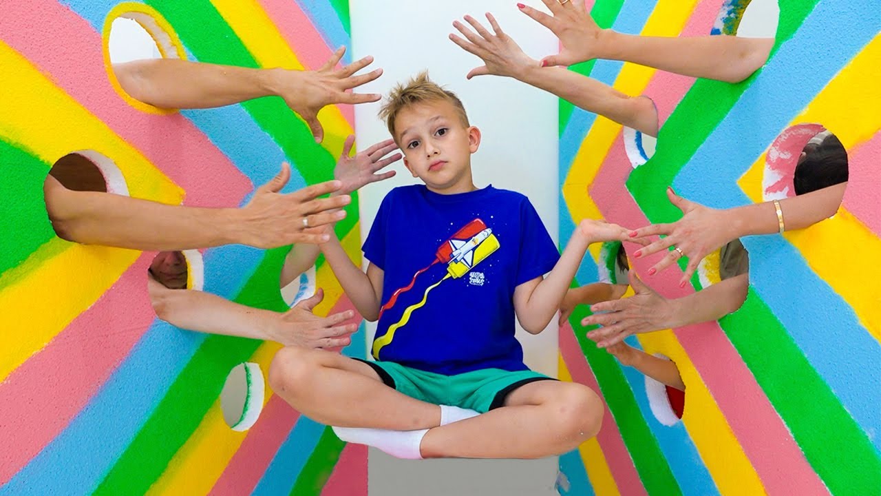 Vlad and Niki go through the maze and their first day of school - YouTube