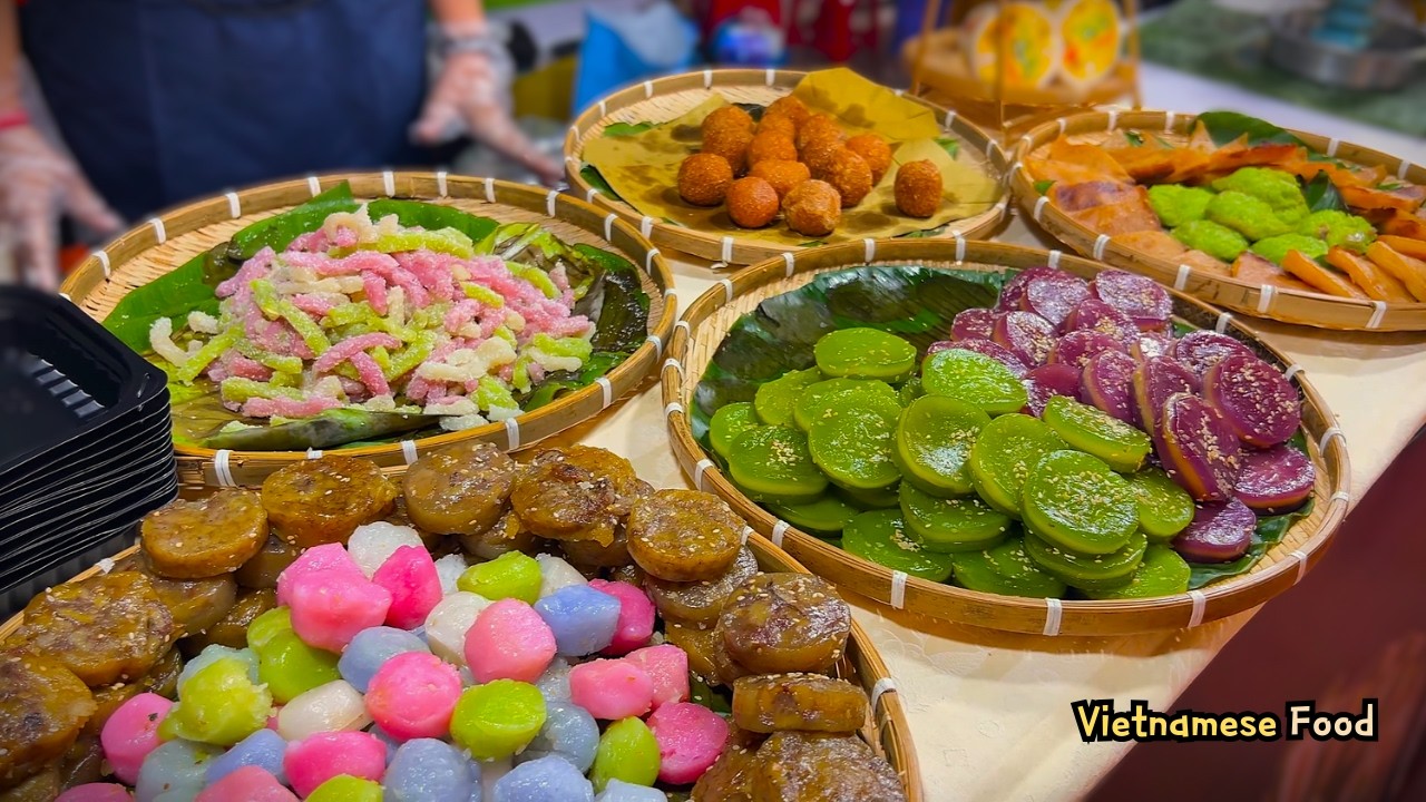 Amazing! Festival of traditional cakes of 3 regions/Fragrant and ...