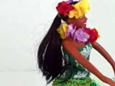 Vintage Hula Hawaiian Dancing Doll Battery Operated Musical Grass Skirt ...