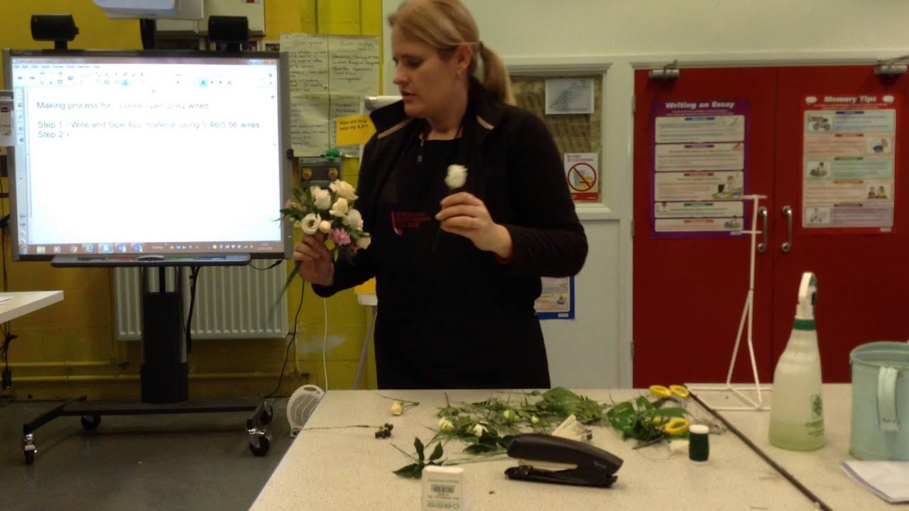 Loose open posy for child bridesmaid - wired - YouTube