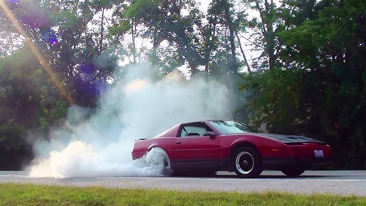 Two Burnouts 1987 Trans Am 357 V8 - Third Gen Pontiac Firebird TA ...
