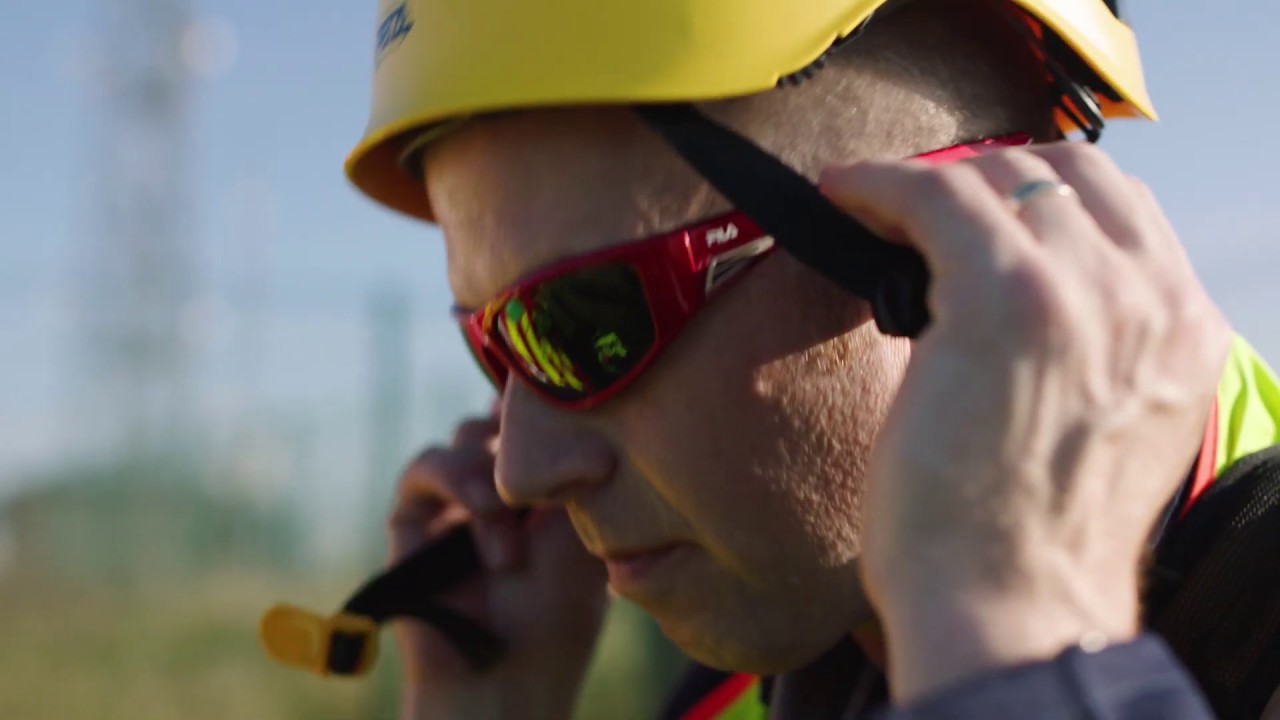 How Vodafone Engineers Keep Businesses Connected | Vodafone Business UK ...