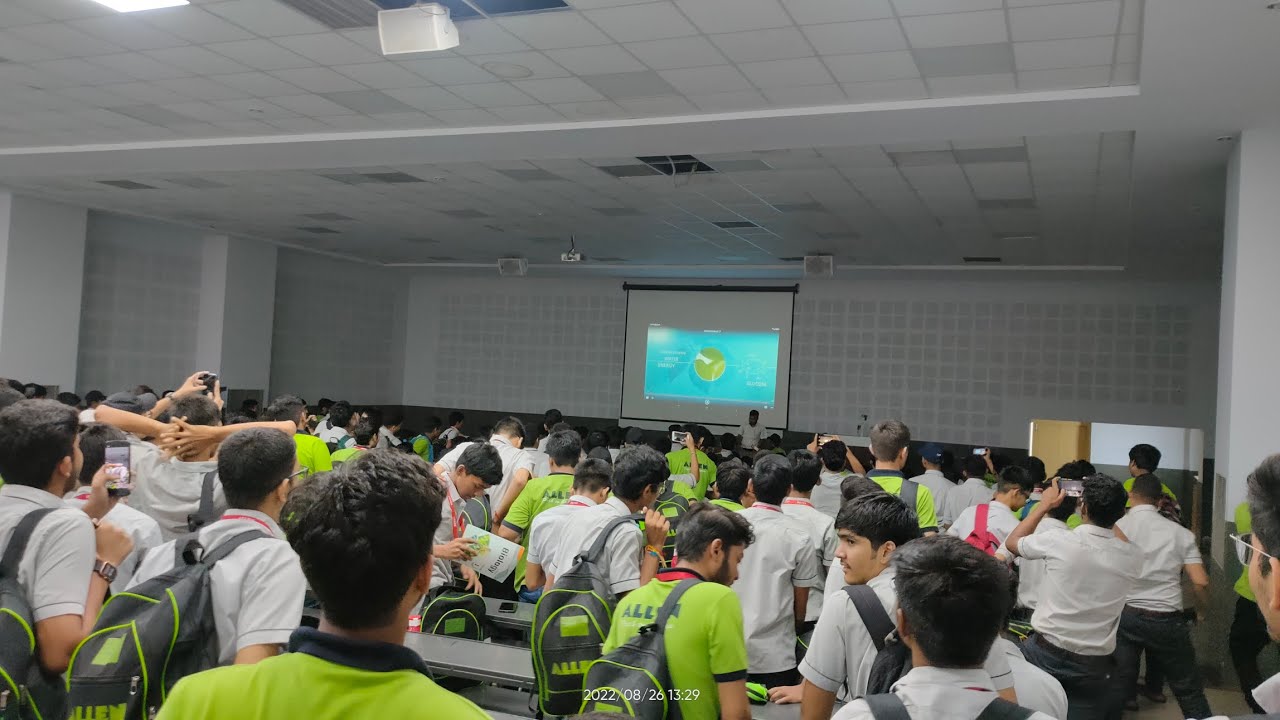 Allen mega hall class ||#allen #kota #viral#viral #neet#backbenchers # ...