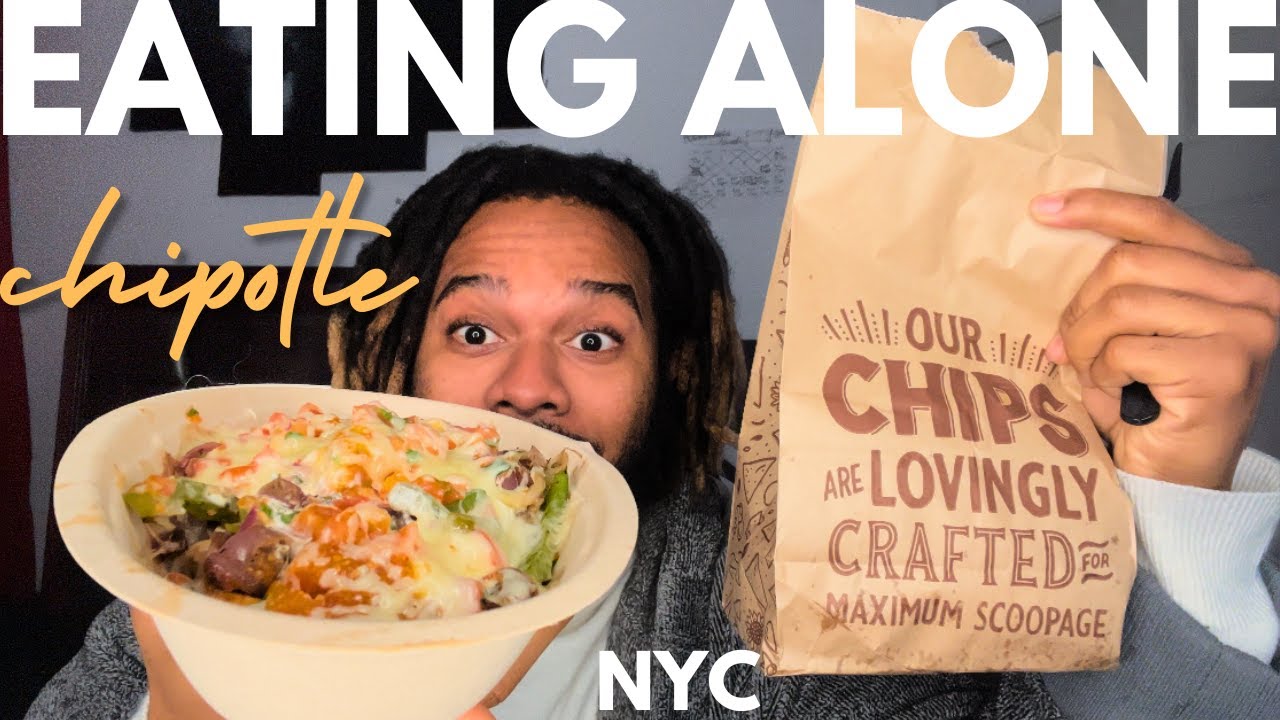 🗽 EATING CHIPOTLE ALONE IN NYC... - YouTube