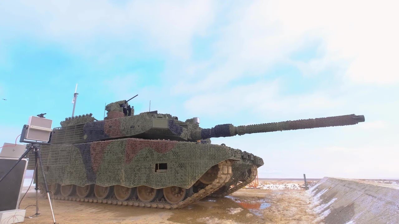 İki adet Yeni Altay Tankı, yarın testler için Türk Silahlı Kuvvetleri ...