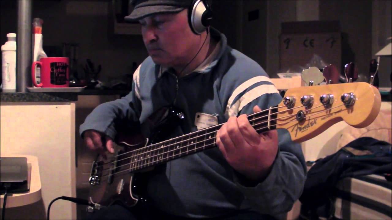 sir duke Stevie Wonder on fender usa p bass - YouTube