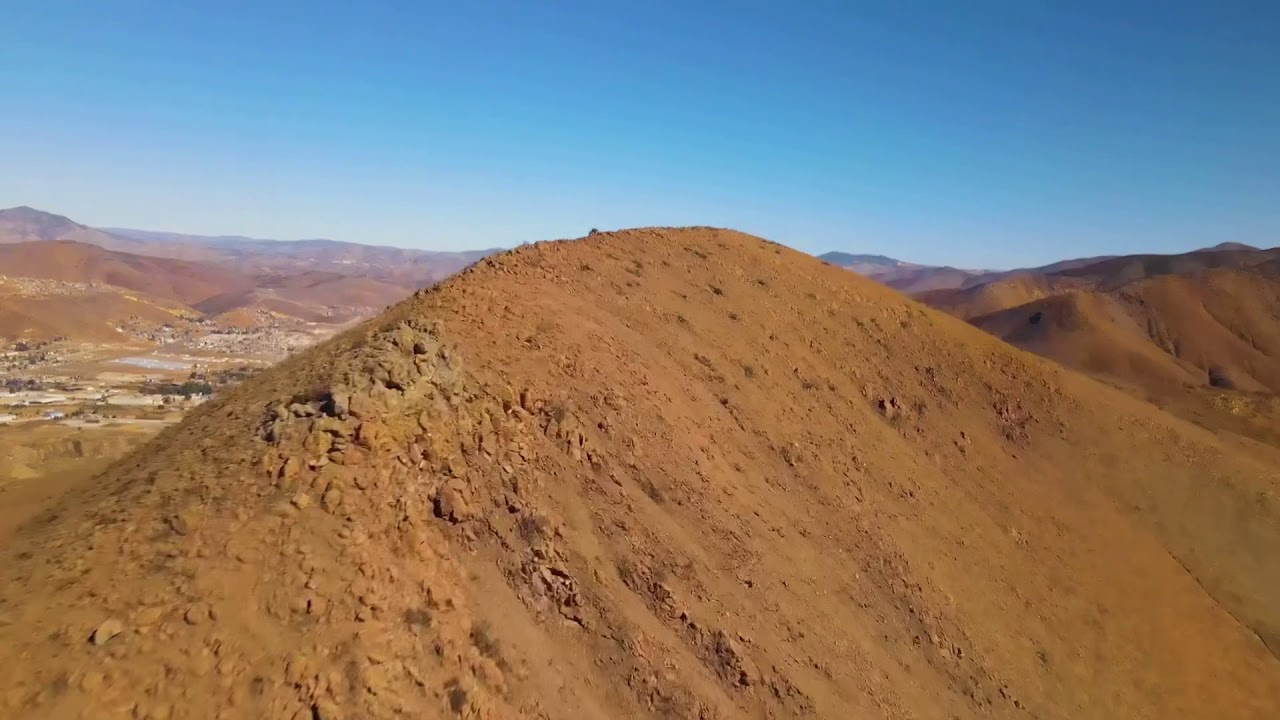 Tijuana, montañas - YouTube