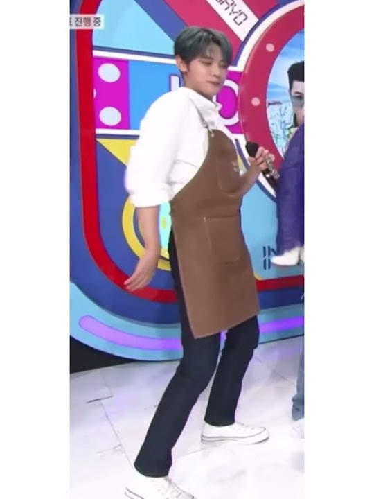 [txt 연준]컨버스화신고 다리너무길어요 Youtube