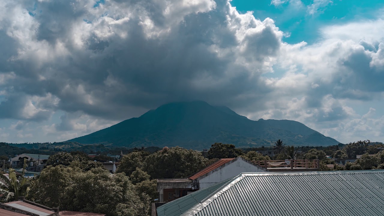 Mt. Iraya Timelapse | Basco Batanes | Sony A7iii | Tamron 28-75 f/2.8 ...